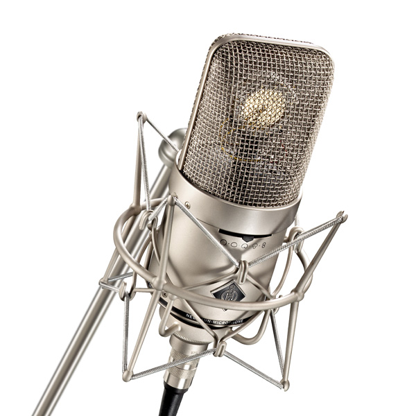 251-Style Vocal Mic Shootout: Telefunken 251E v. Bock 251 v. Upton 251 ...
