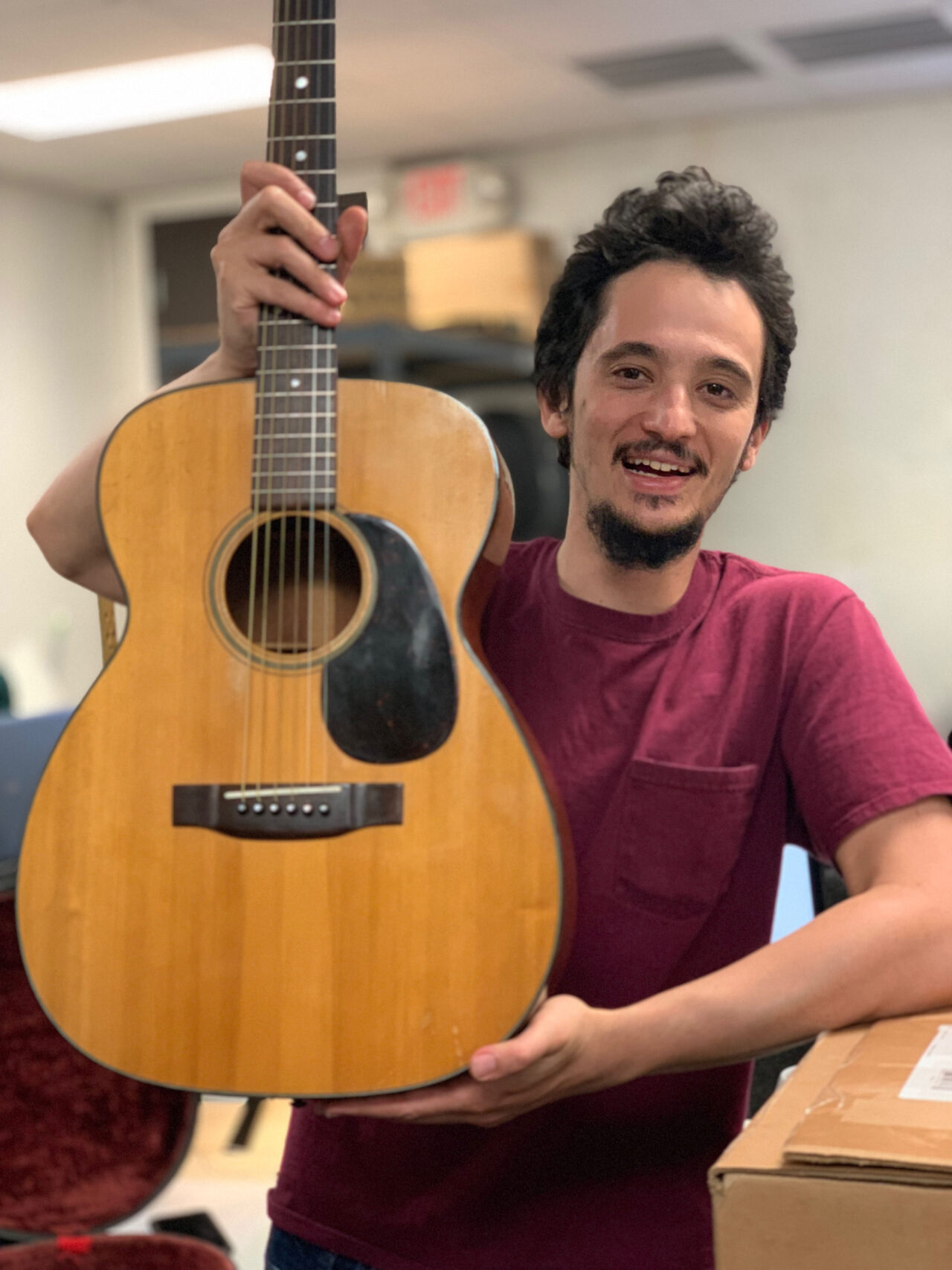 Acoustic Guitar Body Sizes Explained - Sound Pure