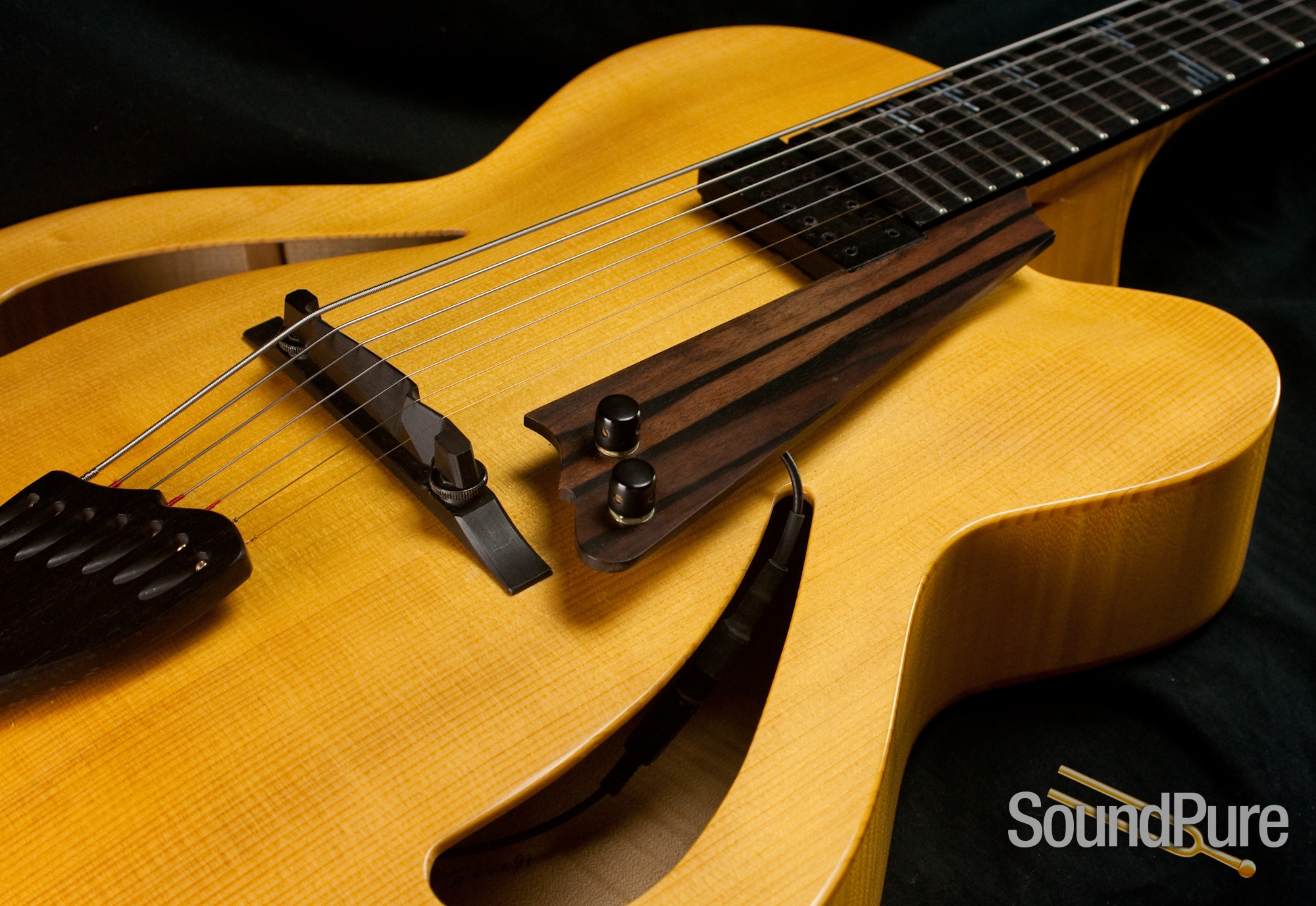 Mapson 7-String Lusso Archtop Guitar - Pre-Owned | Soundpure.com